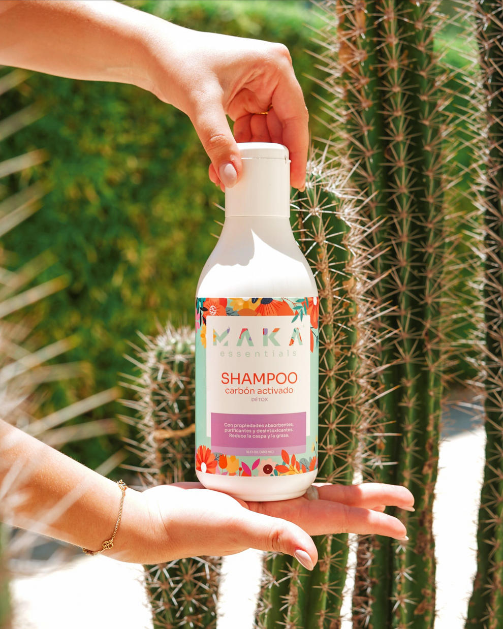 Shampoo de Carbón Activado – Detox, 16 Oz. – MAKA ESSENTIALS